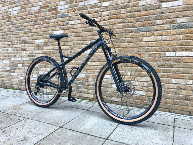 Black Roasted Chicken - Chickenline Bike